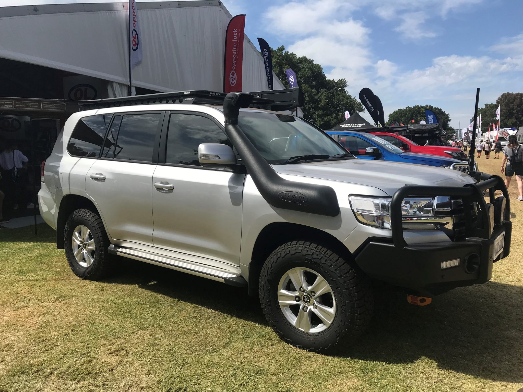 Working In The 4WD Industry - Certificate & Licensed Workshop
